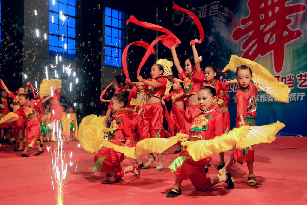 【中国語】「きれいですね」を意味する「漂亮」「好看」「美丽」「亮丽」「优美」「干净」の違いと使い分け！ - オンライン中国語コーチング・中国語学習ならPaoChai